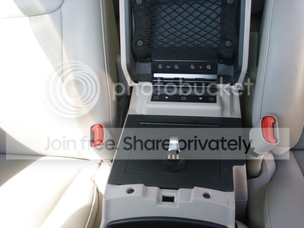 Secure Console / Lockable Center Console | Jeep Commander Forum